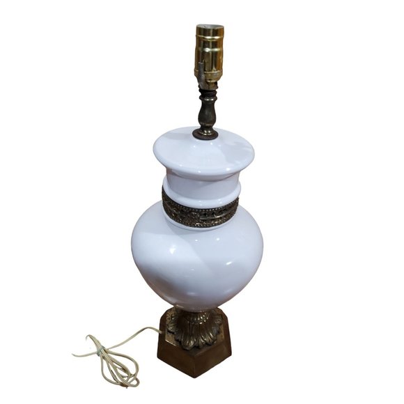 unbranded | Accents | Vintage Collectable 95s Brass White Glass Leaf ...